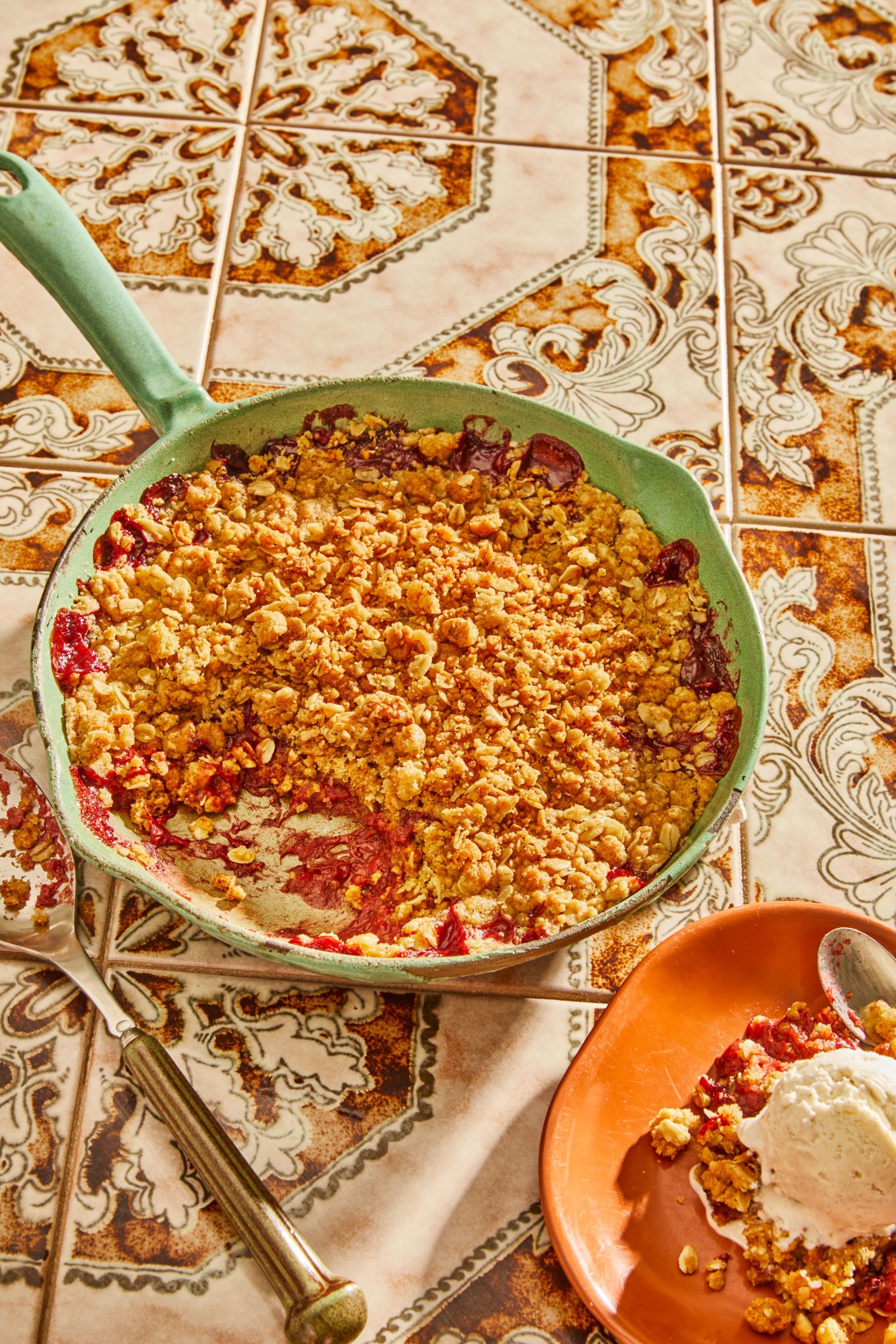 Spiced Strawberry-Rhubarb Cobbler – Canadian Cookbooks