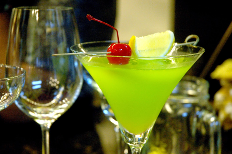 Geisha Girl Cocktail – Canadian Cookbooks